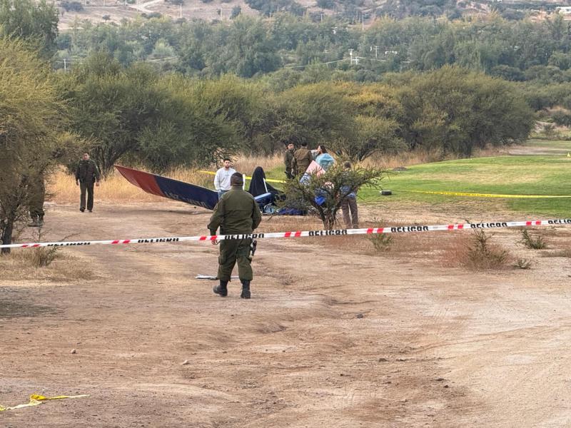 Avioneta se estrella en club de golf en Pirque: Piloto murió